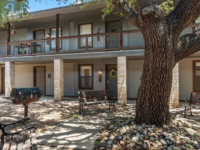 1348 S 12th St Unit 15, Waco, TX 76706