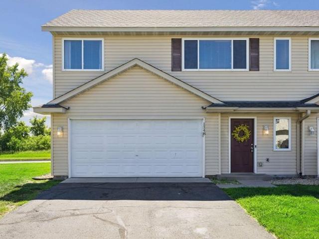 1348 Willow Trl, Farmington, MN 55024