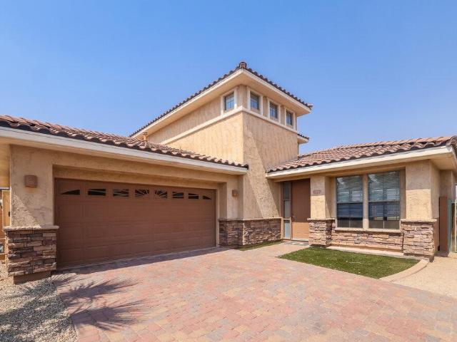 13492 W Cypress St, Goodyear, AZ 85395 | MLS #7014 | Compass