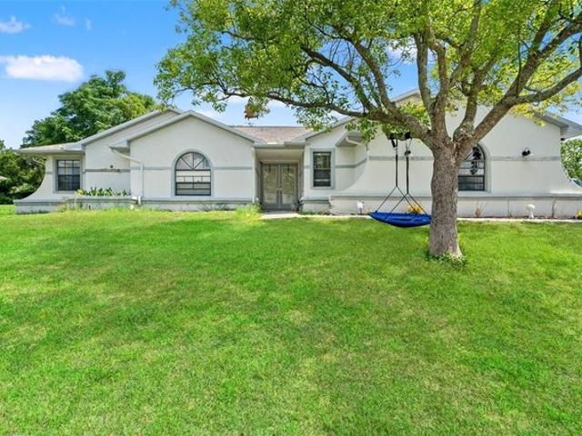 13499 Bruni Dr, Spring Hill, FL 34609