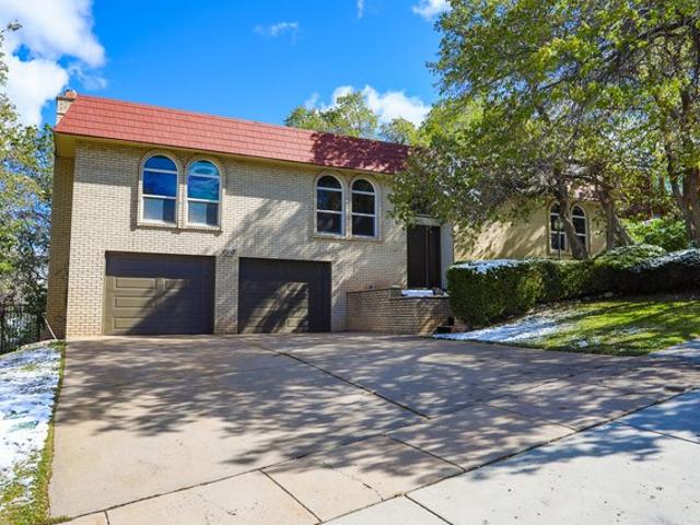 1349 Madera Dr, Bountiful, UT 84010