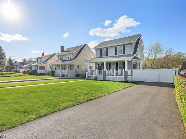 1349 Belleview Ave