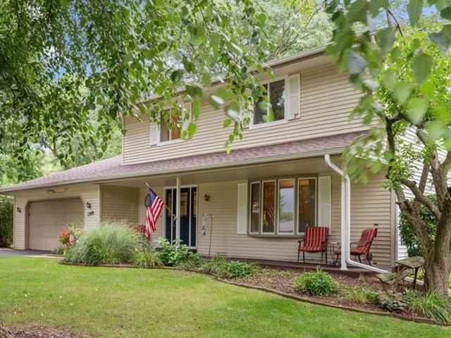 1349 Bryn Mawr Ln, Rockford, IL 61107