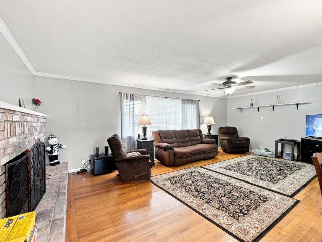 1349 Carter Way