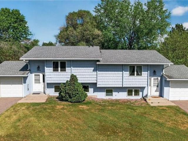 1349 Easter Ln, Eagan, MN 55123