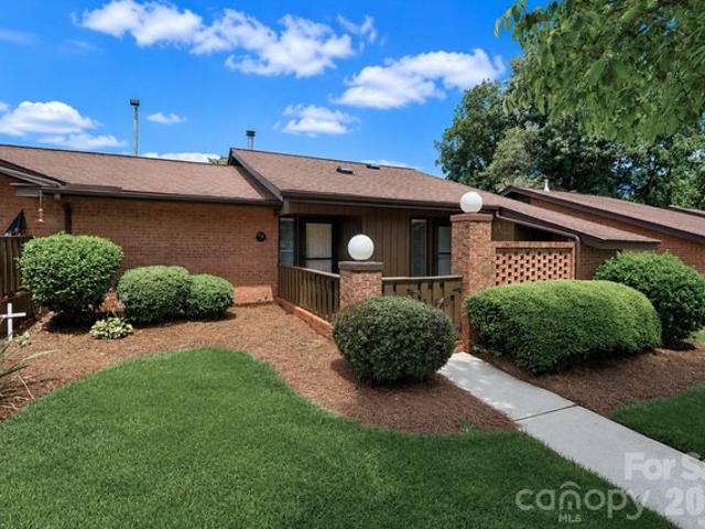 1349 Radio Rd, Statesville, NC 28625