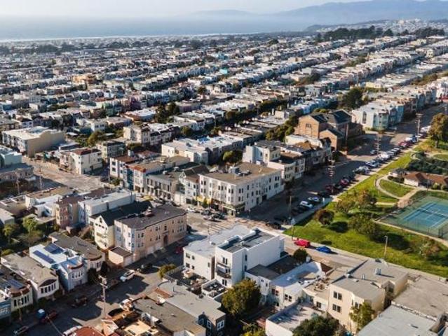 1349 Taraval St, San Francisco, CA 94116