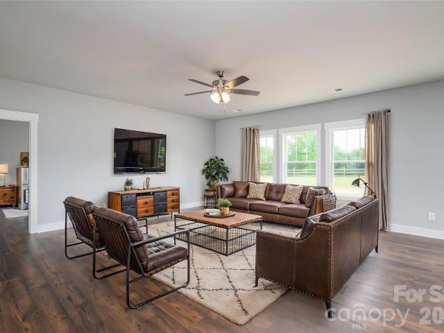 1349 Zeb Haynes Road