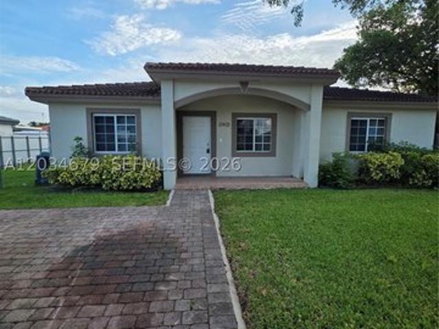 13403 SW 261st Ln, Homestead, FL 33032