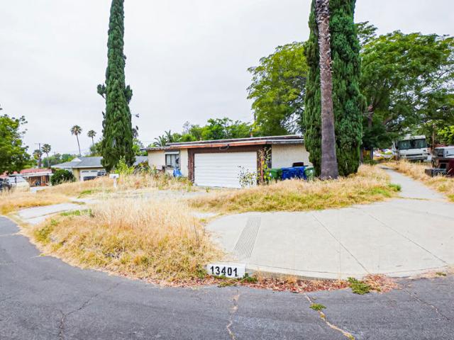 13401 Berg Street