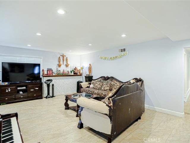 13401 Laux Circle