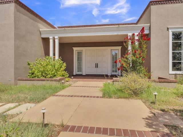 13401 Pino Canyon Place NE