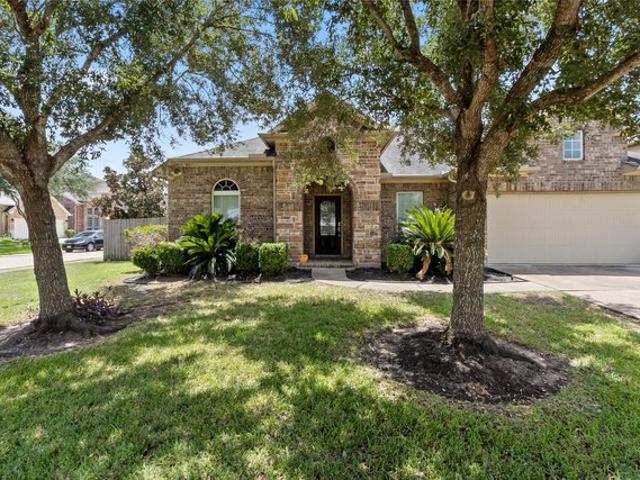 13402 Indigo Sands Dr, Pearland, TX 77584