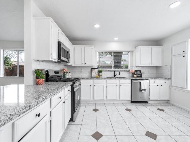 13407 Wells River Drive