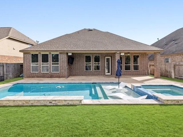 13407 Cameron Reach Dr, Tomball, TX 77377
