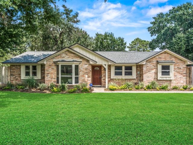 13406 E Cypress Forest Drive
