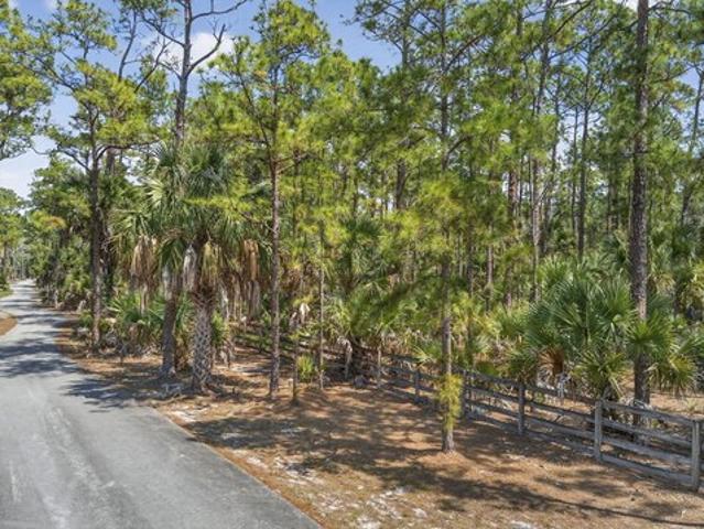 1340 Arabian Dr, Loxahatchee, FL 33470