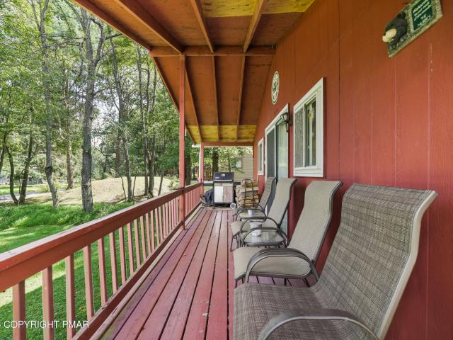 1340 Arrowhead Drive