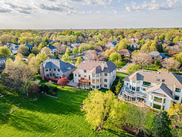 1340 Dunrobin Road