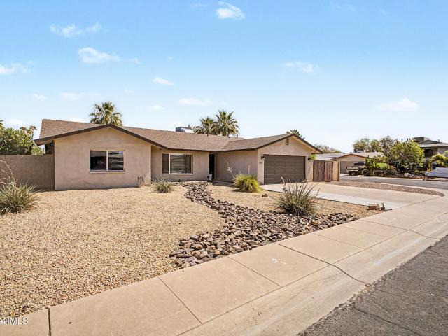 1340 e donner drive
