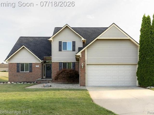 1340 Park Ridge Pointe, Grand Blanc, MI 48439