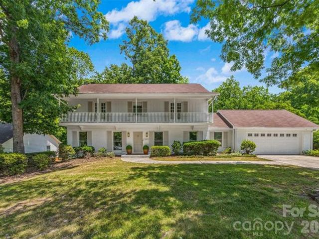 1340 Piccadilly Dr, Charlotte, NC 28211