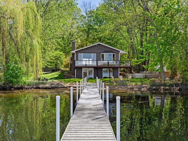 1340 Rest Point Ln, Orono, MN 55364