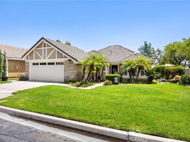 1340 Sunrise Circle S