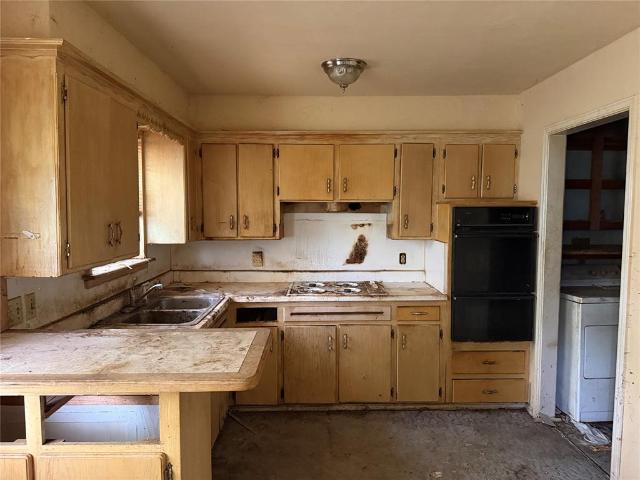1340 SW 77th Place