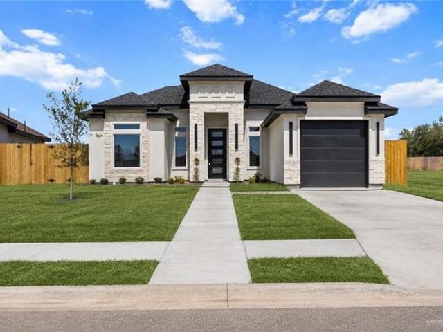 1340 S 9th St, Alamo, TX 78516