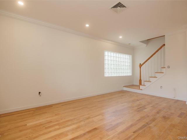 1340 Siegfried Place
