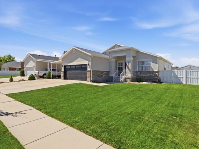 1340 W Stern Dr, Salt Lake City, UT 84123
