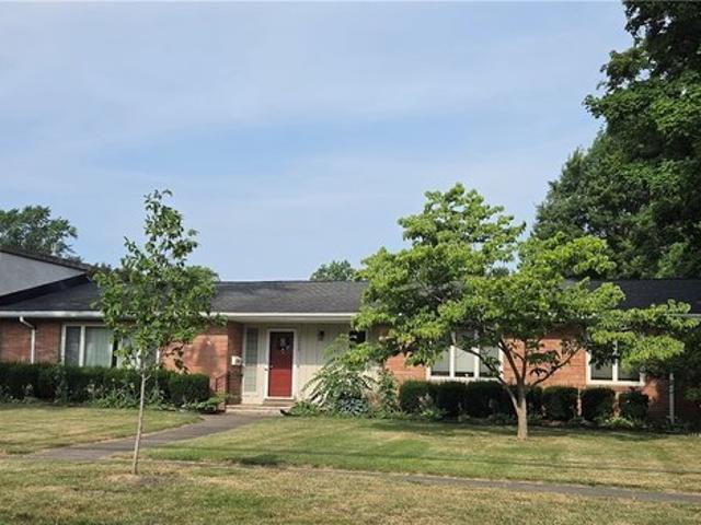 1340 West Ave, Medina, NY 14103