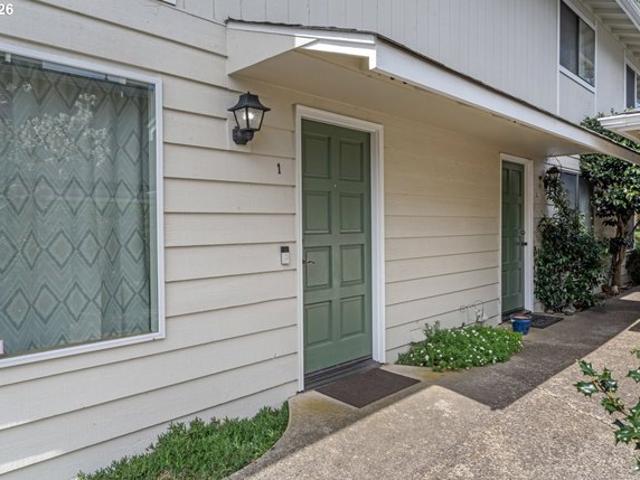 1340 9th St Unit 1, Florence, OR 97439