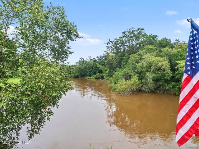13410 River Road