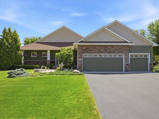 13410 Superior Dr, Rogers, MN 55374
