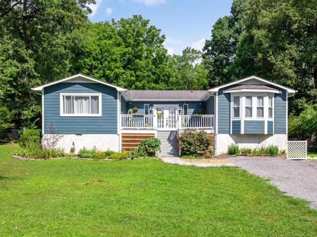 13411 Cindy Dr, Soddy Daisy, TN 37379