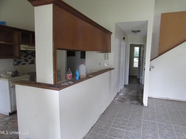 13412 Windridge Drive