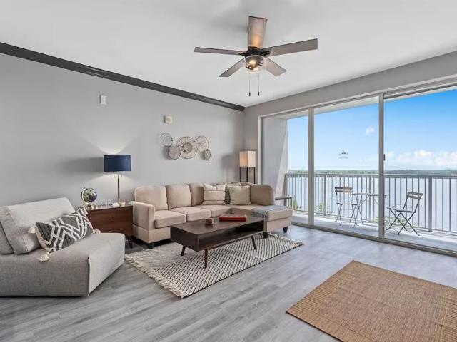 13415 Blue Heron Beach Dr, Unit 706, Orlando, FL 32821 | MLS #O6371 | Compass