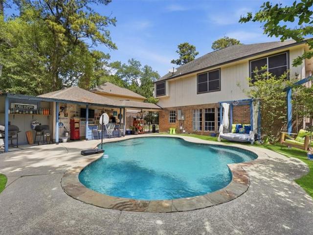 13415 Jessica Ln, Houston, TX 77069