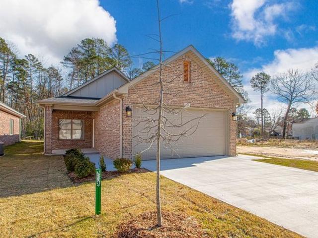 13416 Teton Dr, Little Rock, AR 72211