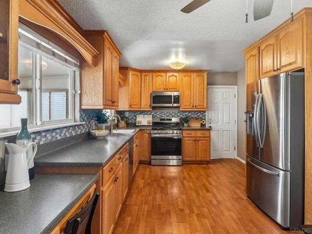 13416 Ripple Ln, Lakeside, CA 92040