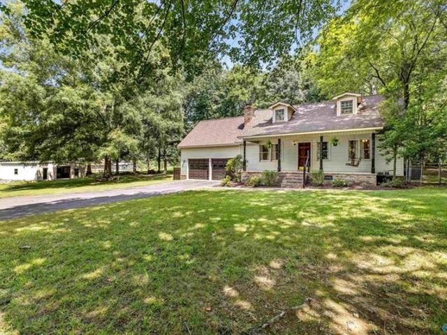 1341 Maple Ln NE, Arab, AL 35016