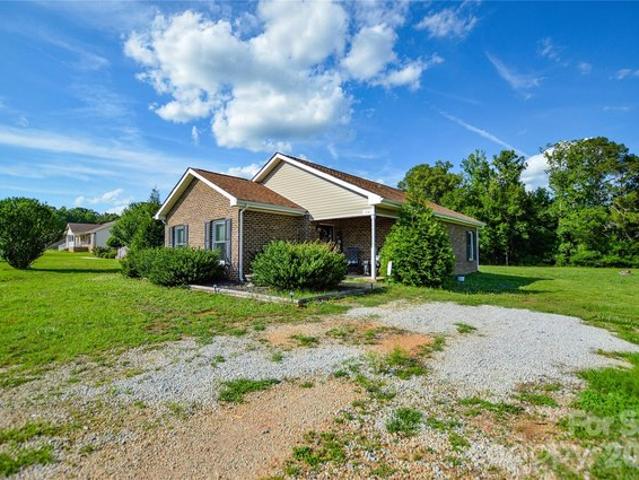 1341 McRae Ave Unit 8, Wadesboro, NC 28170