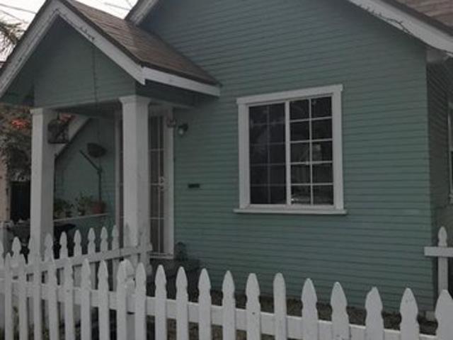 1341 N Fries Ave, Wilmington, CA 90744