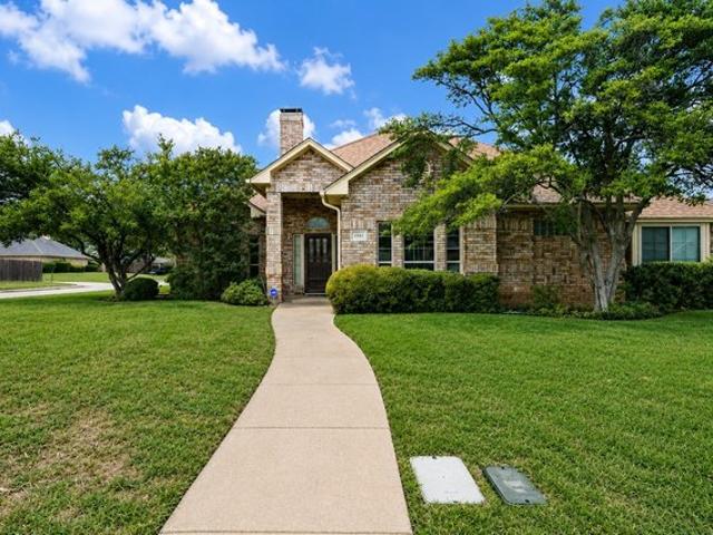 1341 Nettleton Dr, Desoto, TX 75115