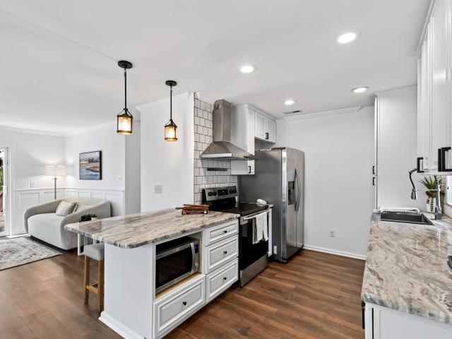 1341 Crabtree Boulevard