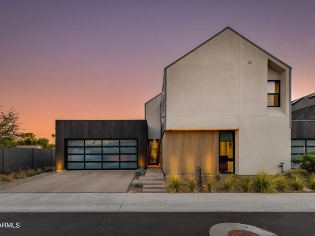1341 E Pomelo Grove Ln, Phoenix, AZ 85014