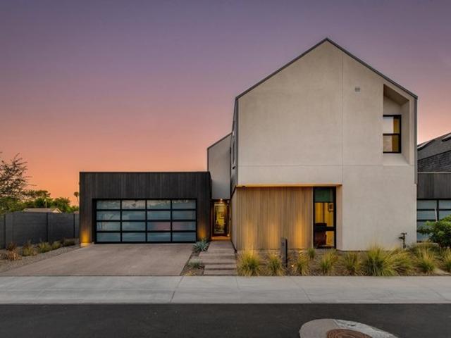 1341 E Pomelo Grove Ln, Phoenix, AZ 85014