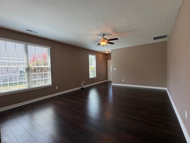 1341 Stoney Pointe Way